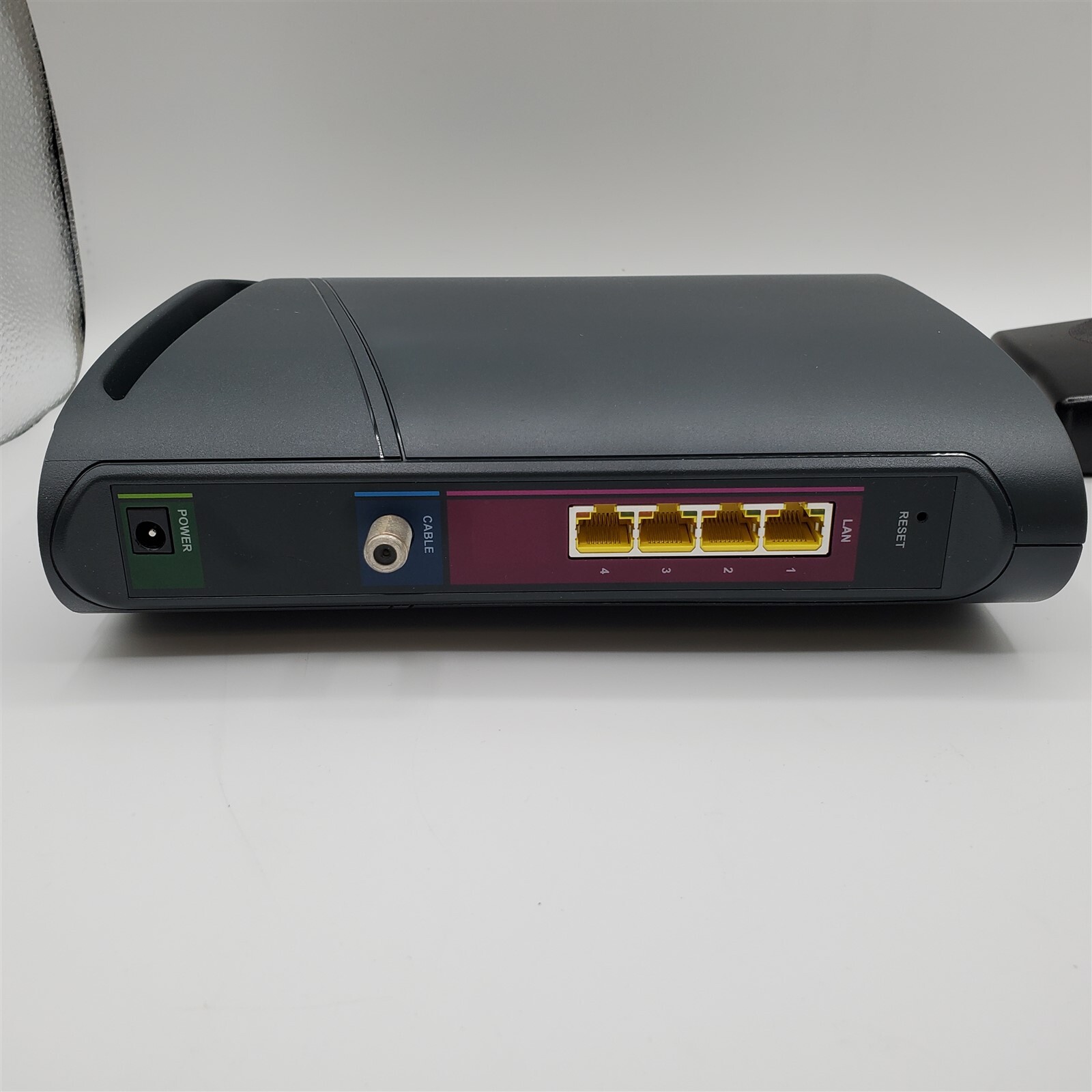 ARRIS Surfboard G34 DOCSIS 3.1 Gigabit Cable Modem & AX3000 Wi-Fi 6 ...