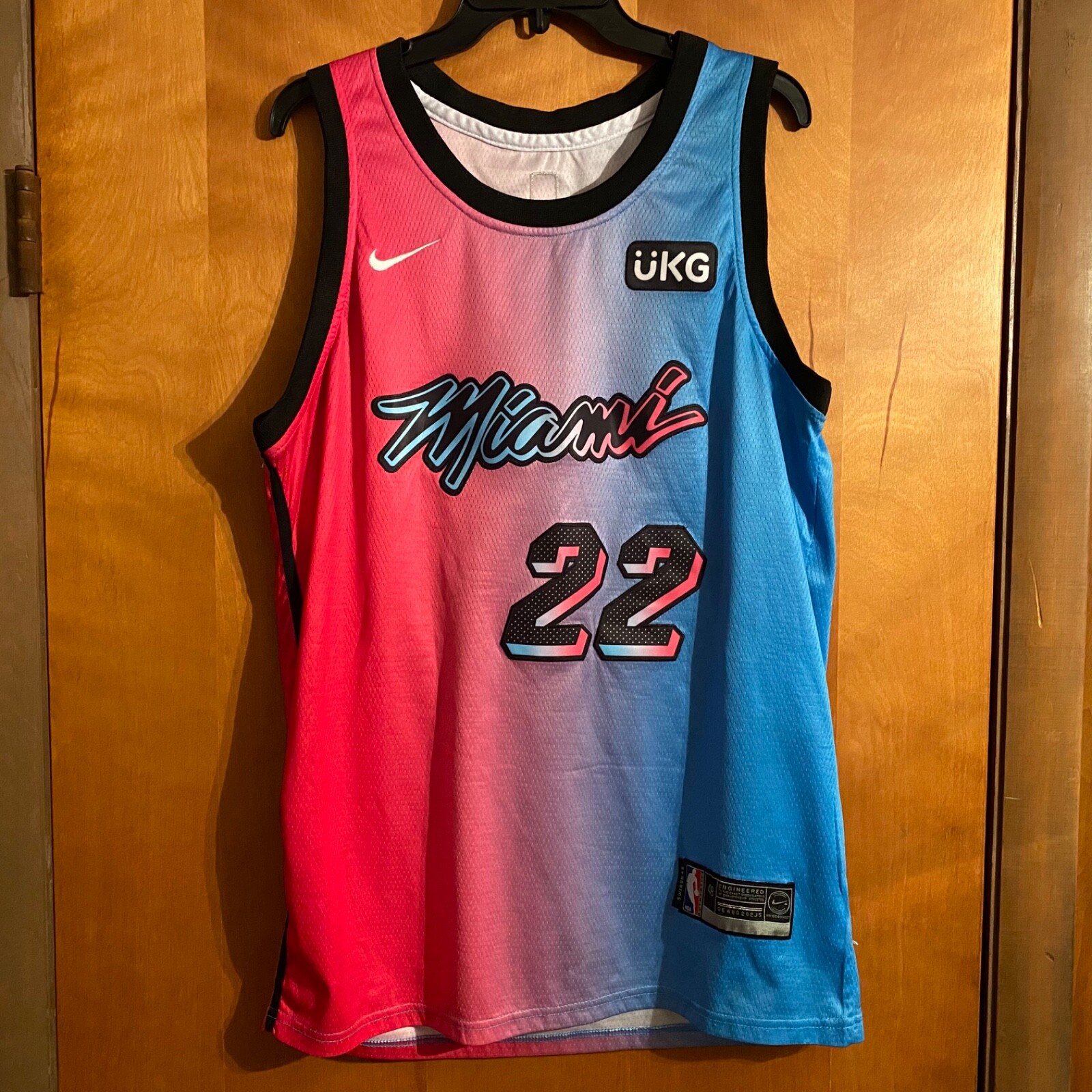 Miami Heat Nike Swingman Jersey Jimmy Butler Size 48 Vice Pink Blue | eBay
