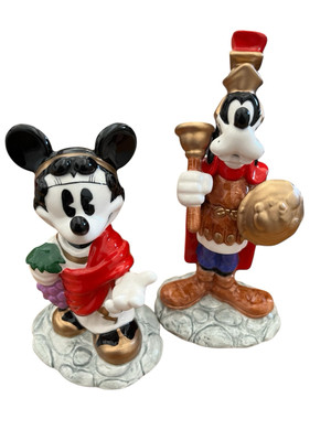 Disney Goofy Roman Soldier & Mickey Shied Figurine & Mickey Toga ...