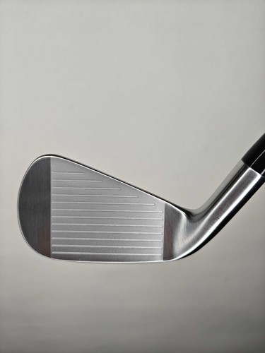 Titleist T200 '23 Irons 5-PW Right Handed AMT Black S300 Stiff Flex ...