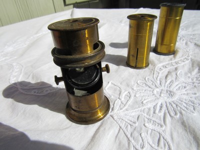 Microscopes & Lab Equipment - Pocket Field