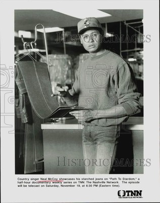 Press Photo Country Singer Neal McCoy on "Path to Stardom" TV Series ...