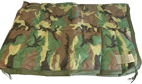 USGI Authentic Poncho Liner Woodland Camo Original US Military Issue ...
