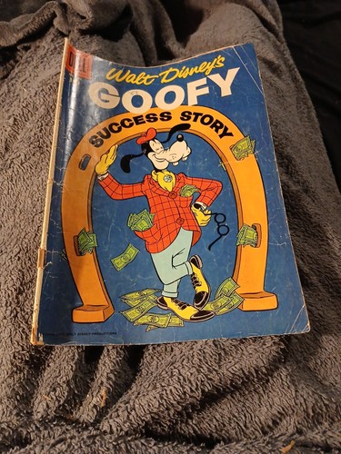GOOFY'S SUCCESS STORY / FOUR COLOR # 702 (DELL) MICKEY MOUSE - DONALD ...