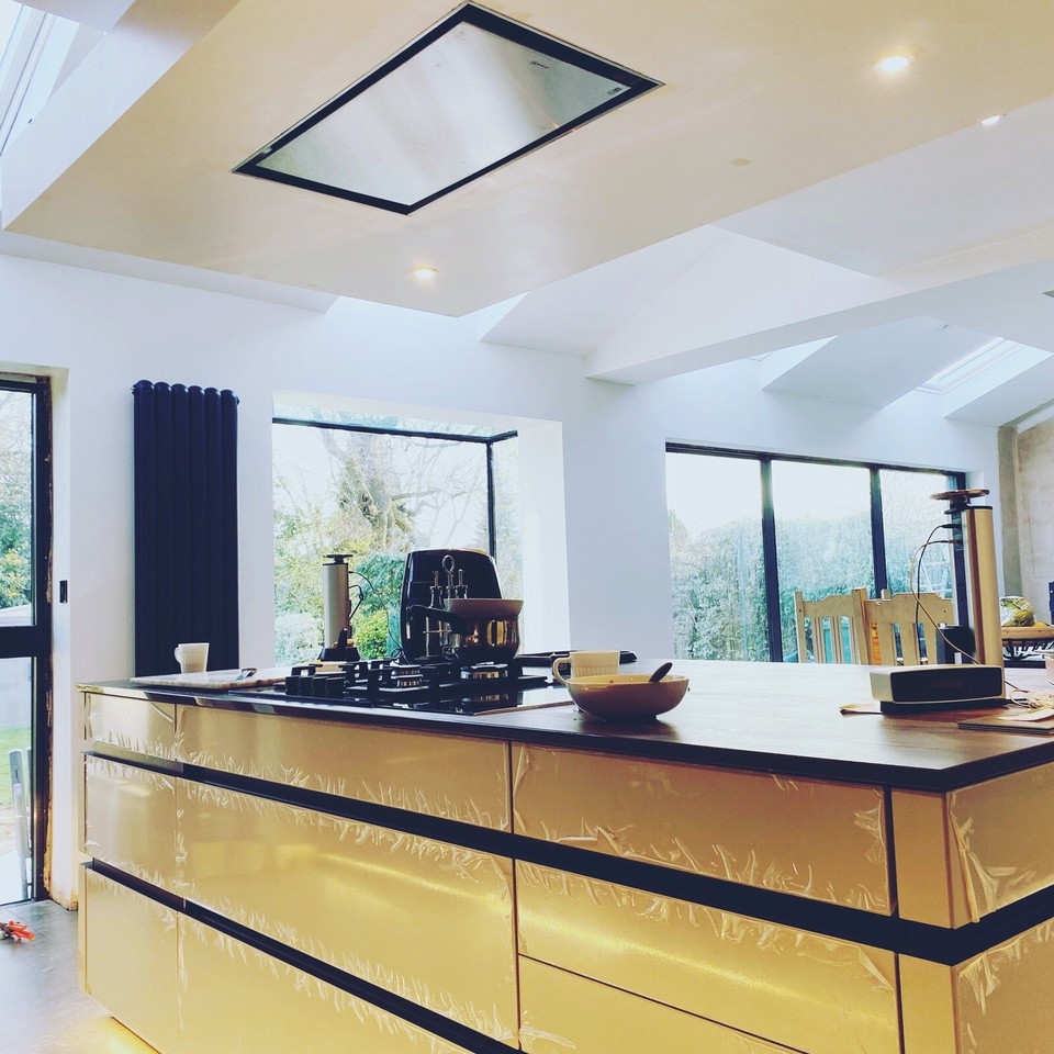 Fully Fitted- Oriel Window | Glass Box Seat | Modern Frameless Glass ...