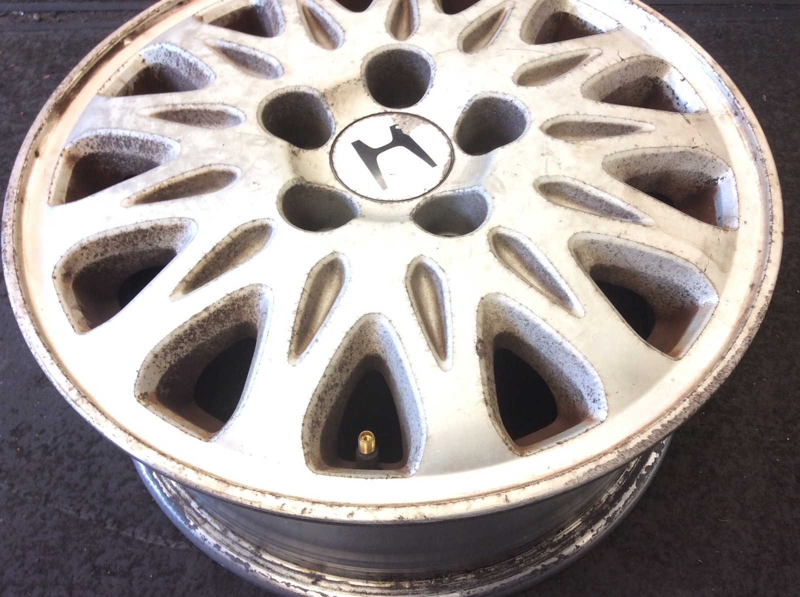 97 98 1997 1997 Odyssey One Factory Alloy Wheel Rim 15x6 13 Spoke Used ...