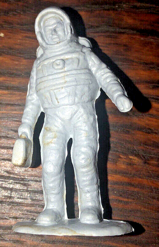 Astronaut #4 Medic First Aid Figure Vintage Grey Space Cadet NASA Moon ...