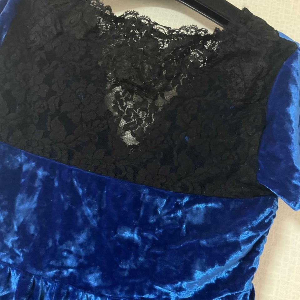 d.i.a. Velor Back Lace Top Sequin Shine Sexy Open Back Used | eBay ...