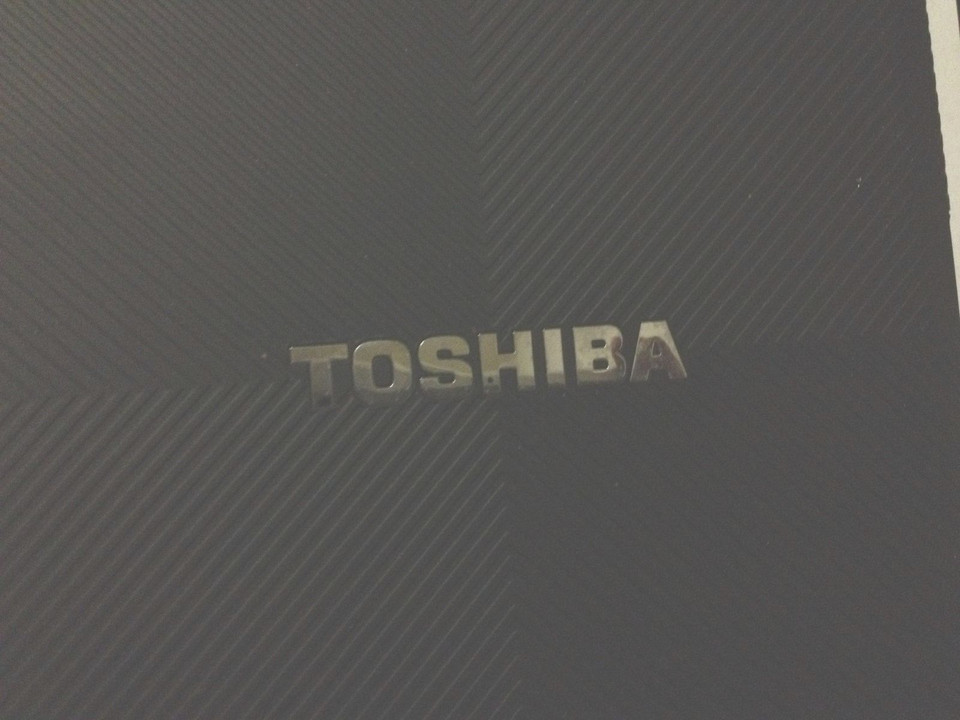Toshiba Thrive AT105-T1016 16GB 10" Android Tablet Touchpad Pad Black ...