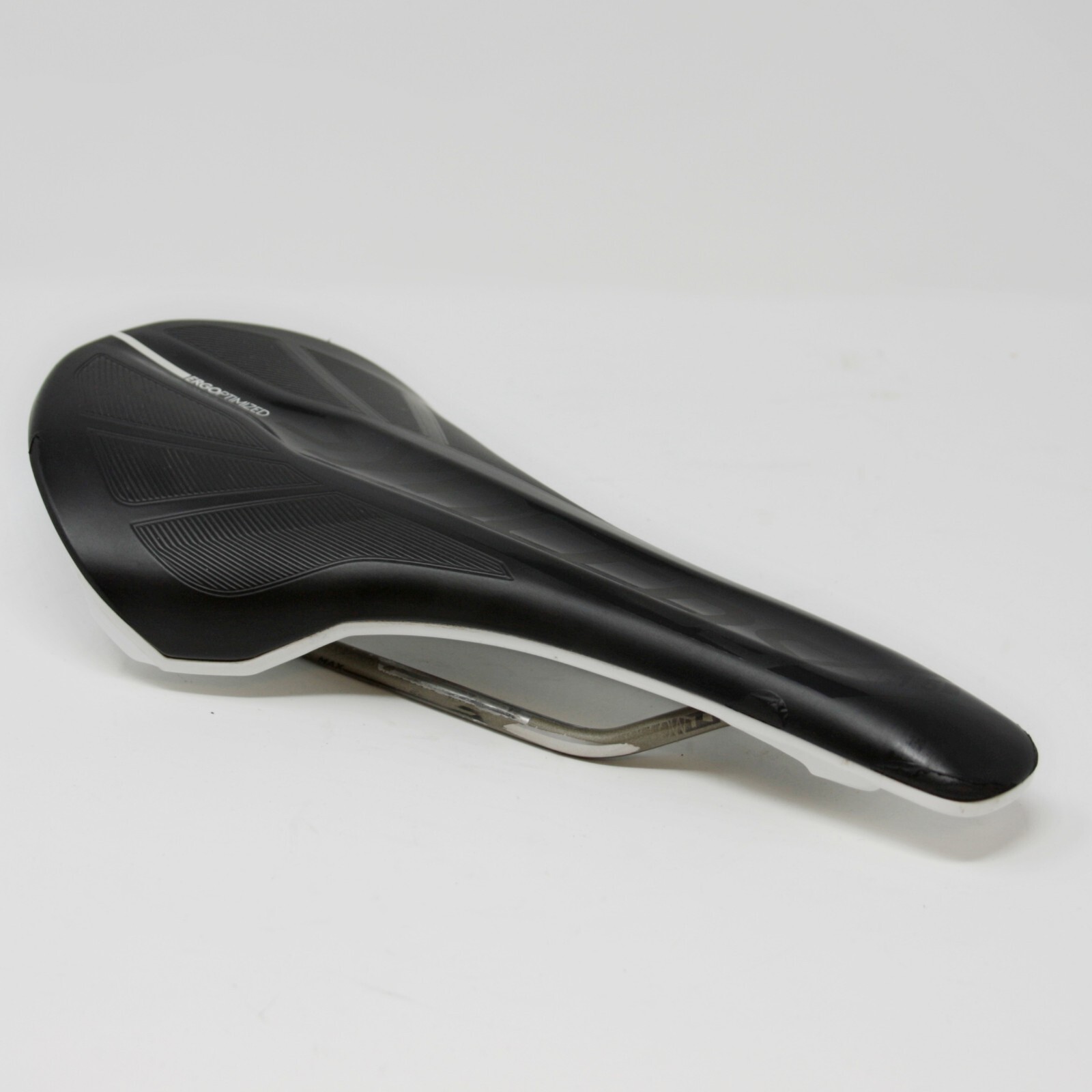 Syncros XR1.5 Race Saddle 132mm Ergoptimized Ti Rails Carbon-Reinforced ...
