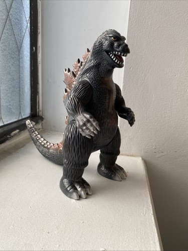 Godzilla Vinyl Wars Godzilla (King Kong vs. Godzilla) LE 200 Sofubi ...