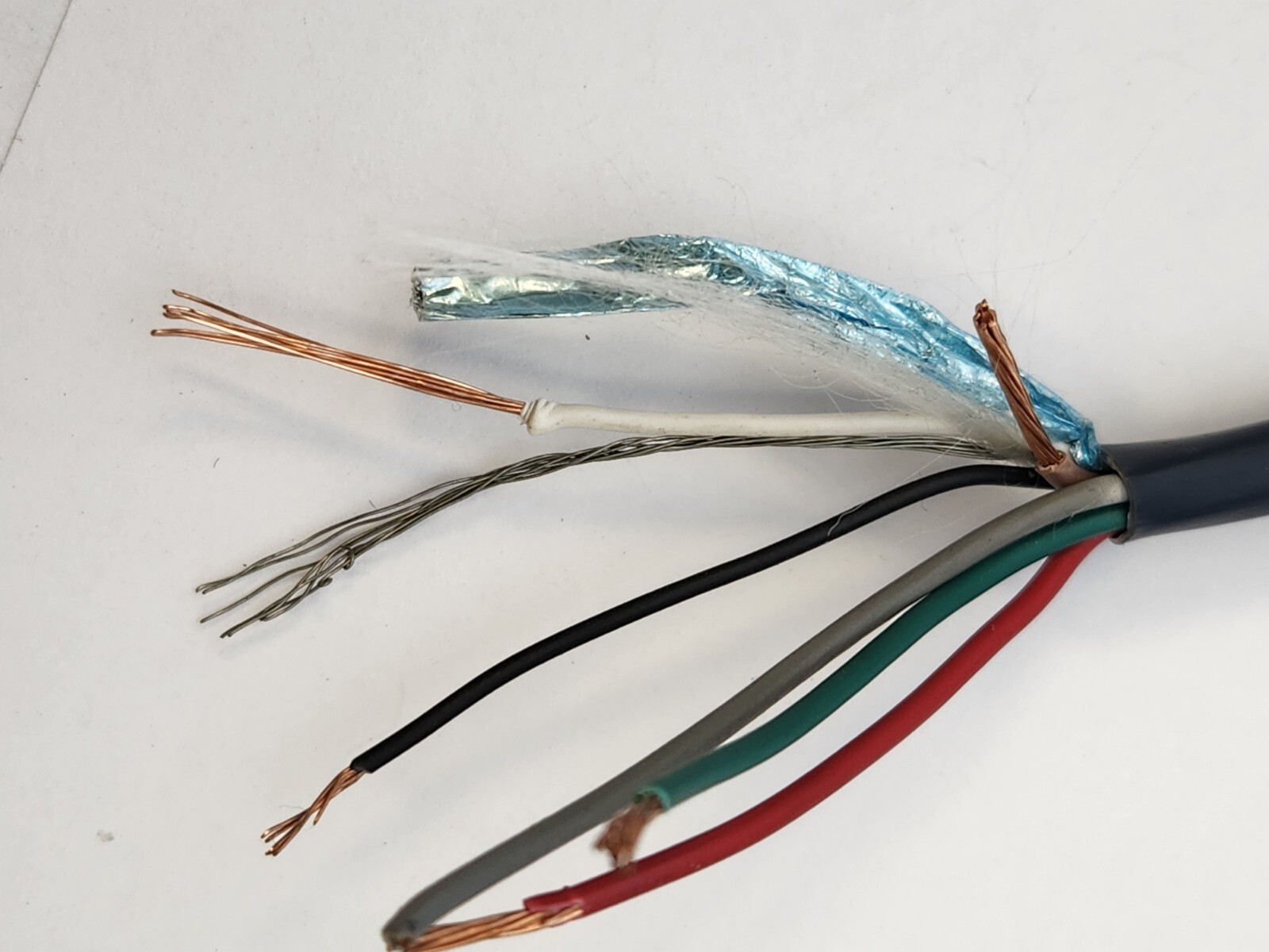 100FT 4 Conductor 18 AWG, 22AWG 1 PAIR SHIELDED CMP, UL CORNELL CB-2400 ...