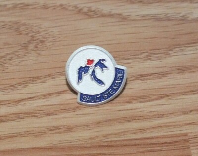 Blue & White Plastic Sault Ste. Marie Collectible Travel Souvenir Lapel ...