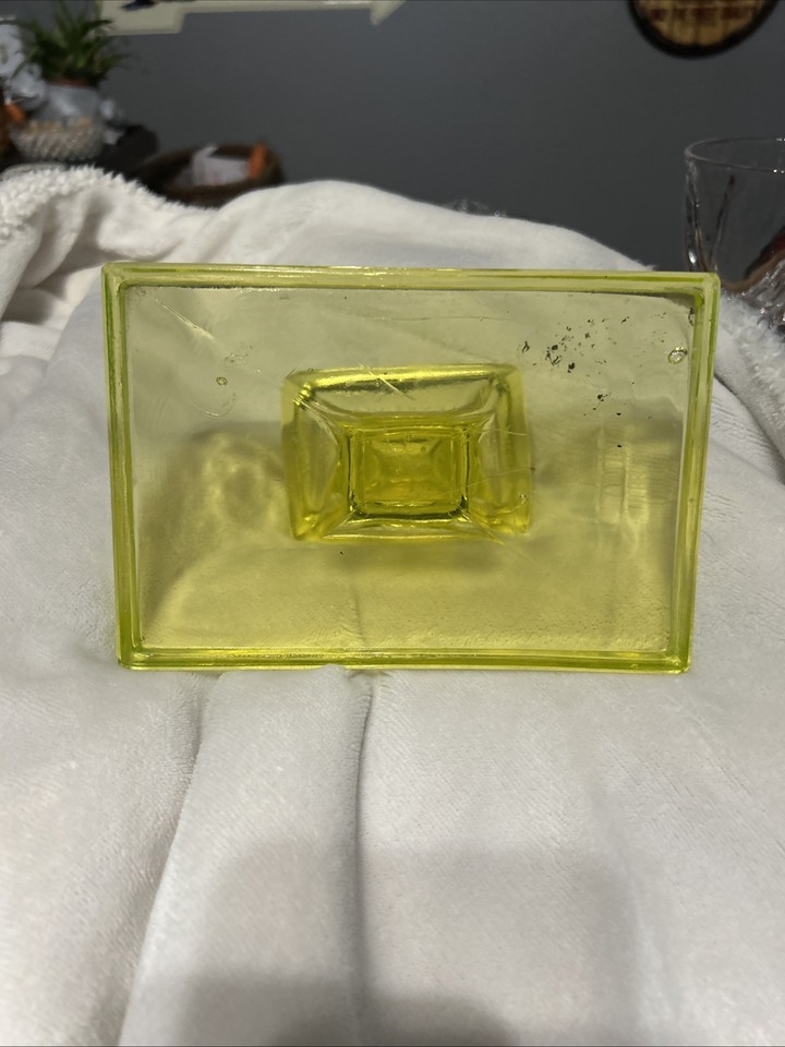 1900's CLARKS TEABERRY CHEWING GUM VASELINE/URANIUM GLASS DISPLAY CASE ...