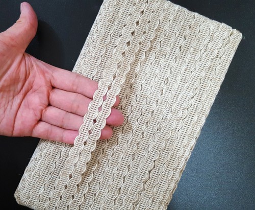 3/8" 1cm Taupe Grayish Brown Lt Brown Cotton Blend Jute Bobbin Ric Rac ...