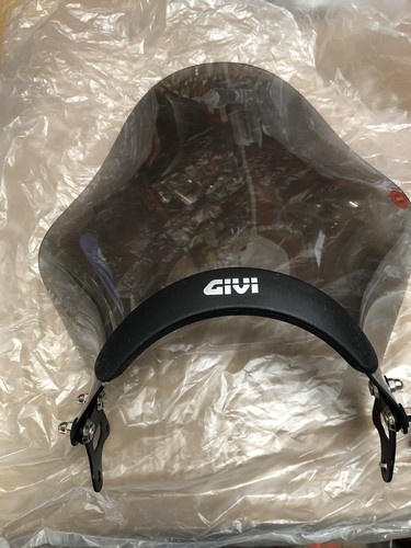 Givi WINDSCREEN Kawasaki Z900RS 18-19 Smoked Windshield SCREEN + A4124A ...
