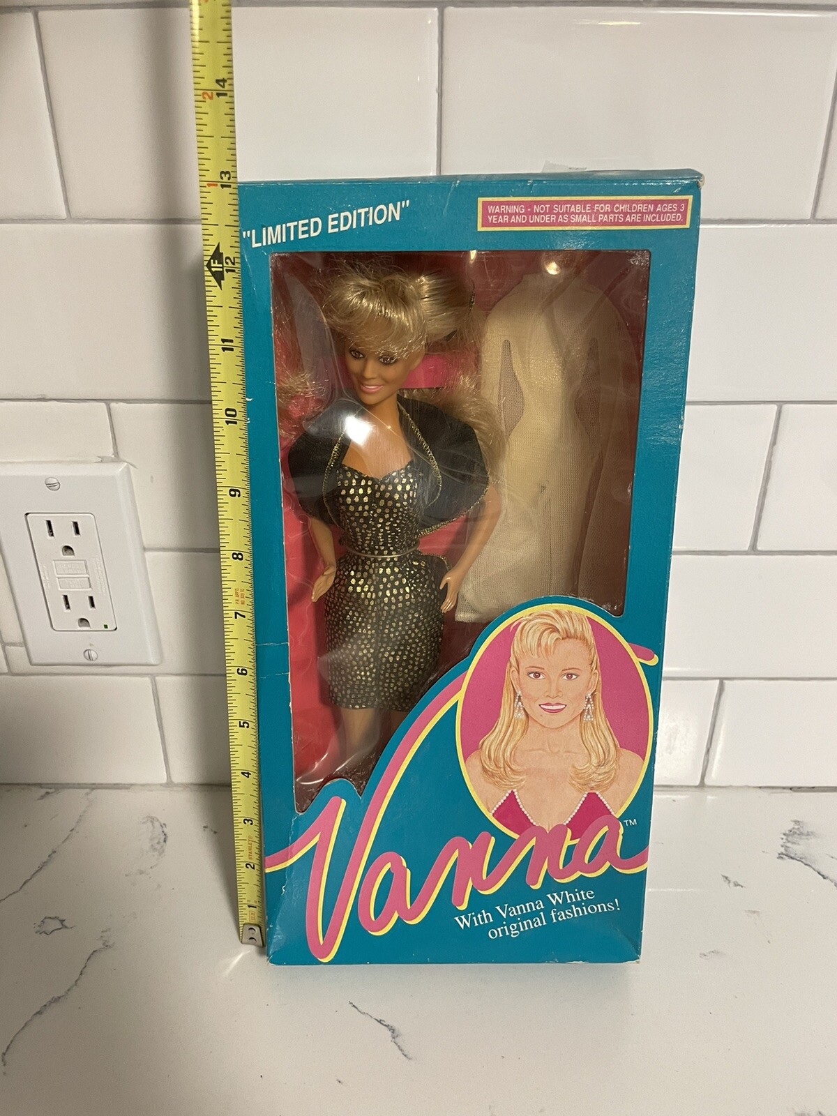 Vintage 1990-Vanna White Doll-1990s Wheel of Fortune Barbie Toy ...