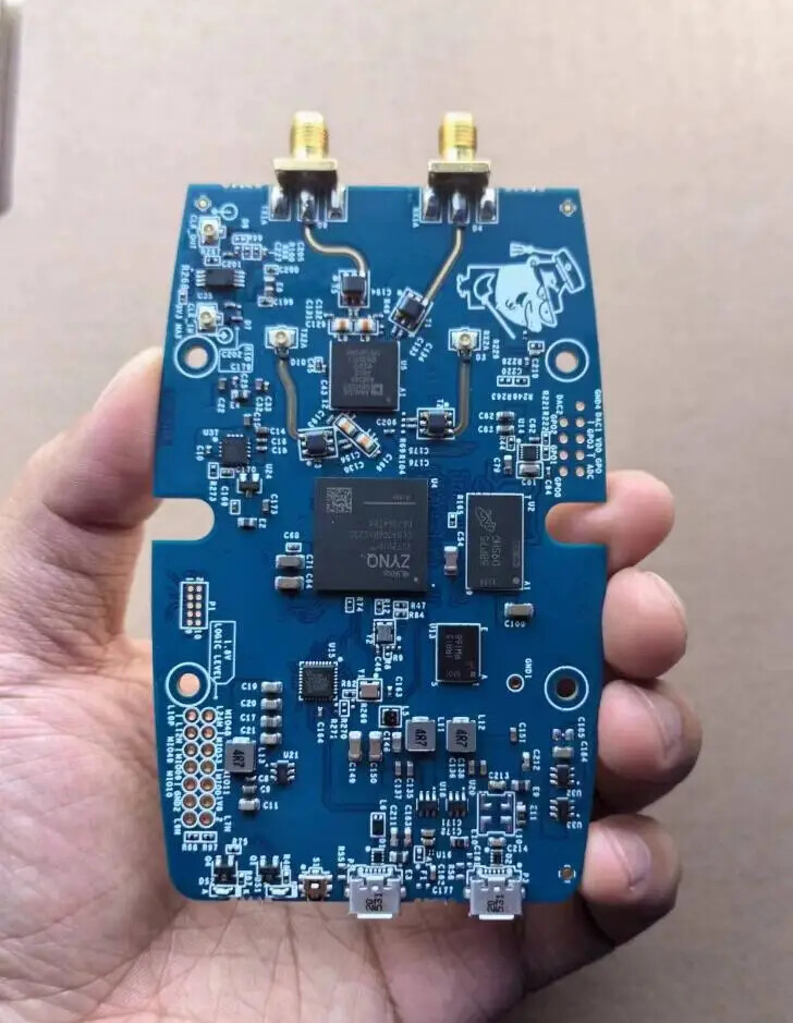 325MHz-3.8GHz Pluto SDR Radio AD9363 ZYNQ7010 Compatible with ADALM ...