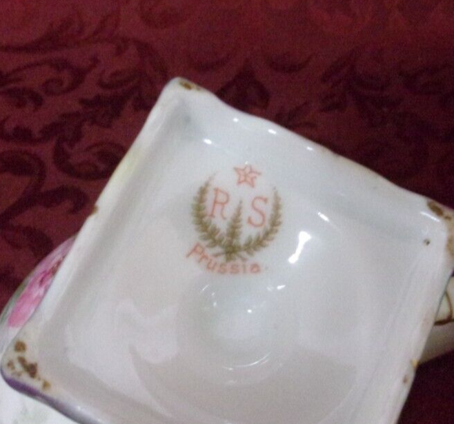 RS PRUSSIA PORCELAIN PEDESTAL CREAMER CREAM AND SUGAR SET GILT GOLD ...