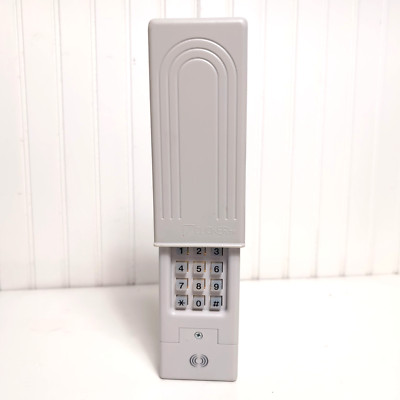 Chamberlain Clicker Universal Wireless Keyless Garage Door Entry Key ...