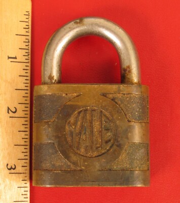 ANTIQUE YALE Y&T BRASS HEAVY DUTY PADLOCK LOCK !!! | eBay