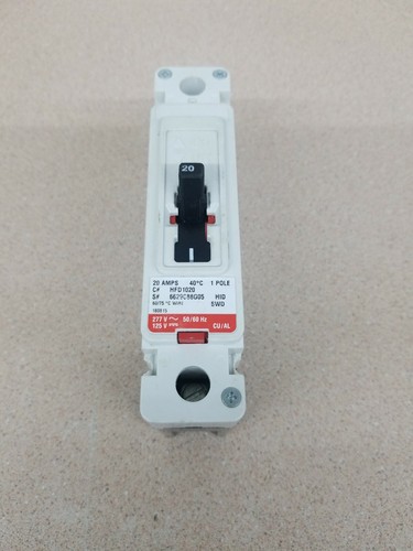 Eaton Cutler Hammer HFD1020 1 pole 20 amp 277v bolt-on circuit breaker ...