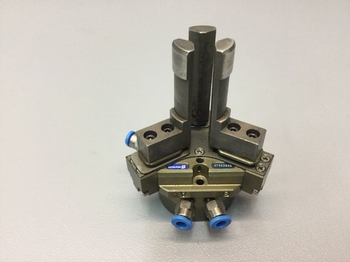 37303538 - SCHUNK - 37303538 / Centered Clamp Used | eBay