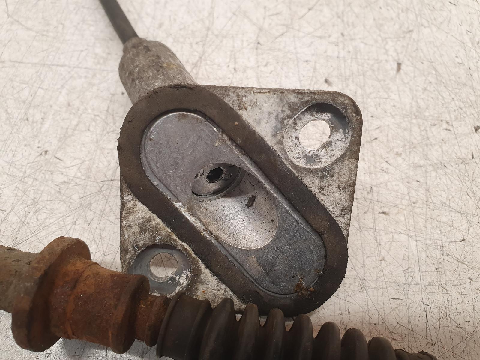 S38 Toyota AVENSIS 2010 Handbrake Actuator 46300-05010 for sale online ...