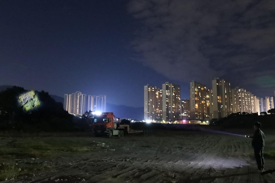 Worlds Brightest Best Flashlight 2024 Rechargeable Flashlights Large ...