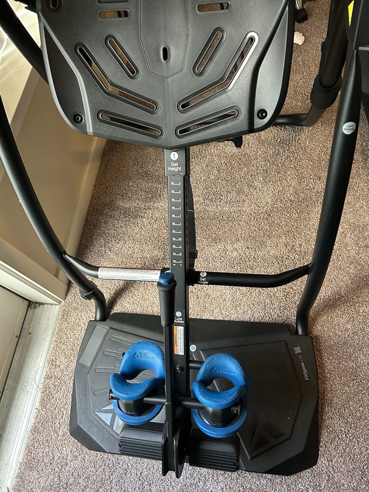 (Lightly Used) Teeter Inversion Table FitSpine LX9 LOCAL PICK UP ONLY ...