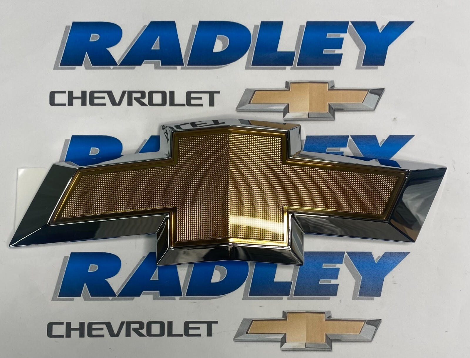 Chevrolet GM OEM Front Bumper Grille Grill-Emblem Badge Nameplate ...