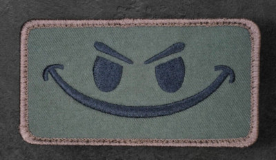 EVIL SMILEY FACE SMILE GRIN FOREST TACTICAL HOOK MORALE PATCH | eBay