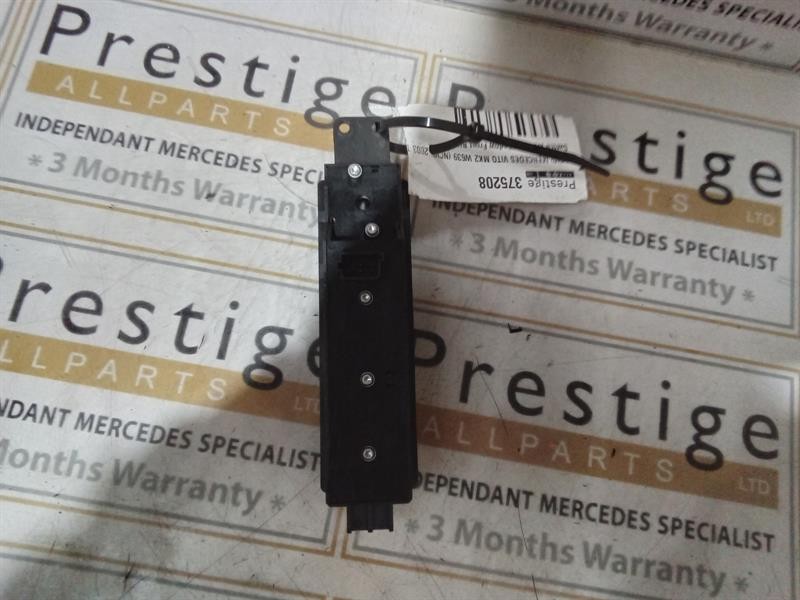 MERCEDES VITO MK2 W639 DRIVER SIDE WINDOW SWITCH A6395450113 *3 MONTHS ...