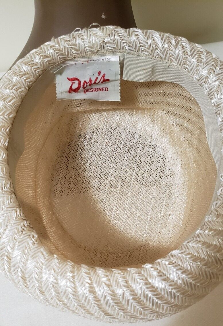 Vintage Doris Designed 50s...60s Straw Hat. - Gem