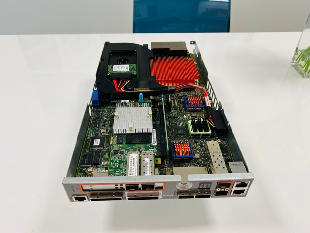 HP 683246-001 3PAR 7400 StoreServ Controller Node Module for sale ...