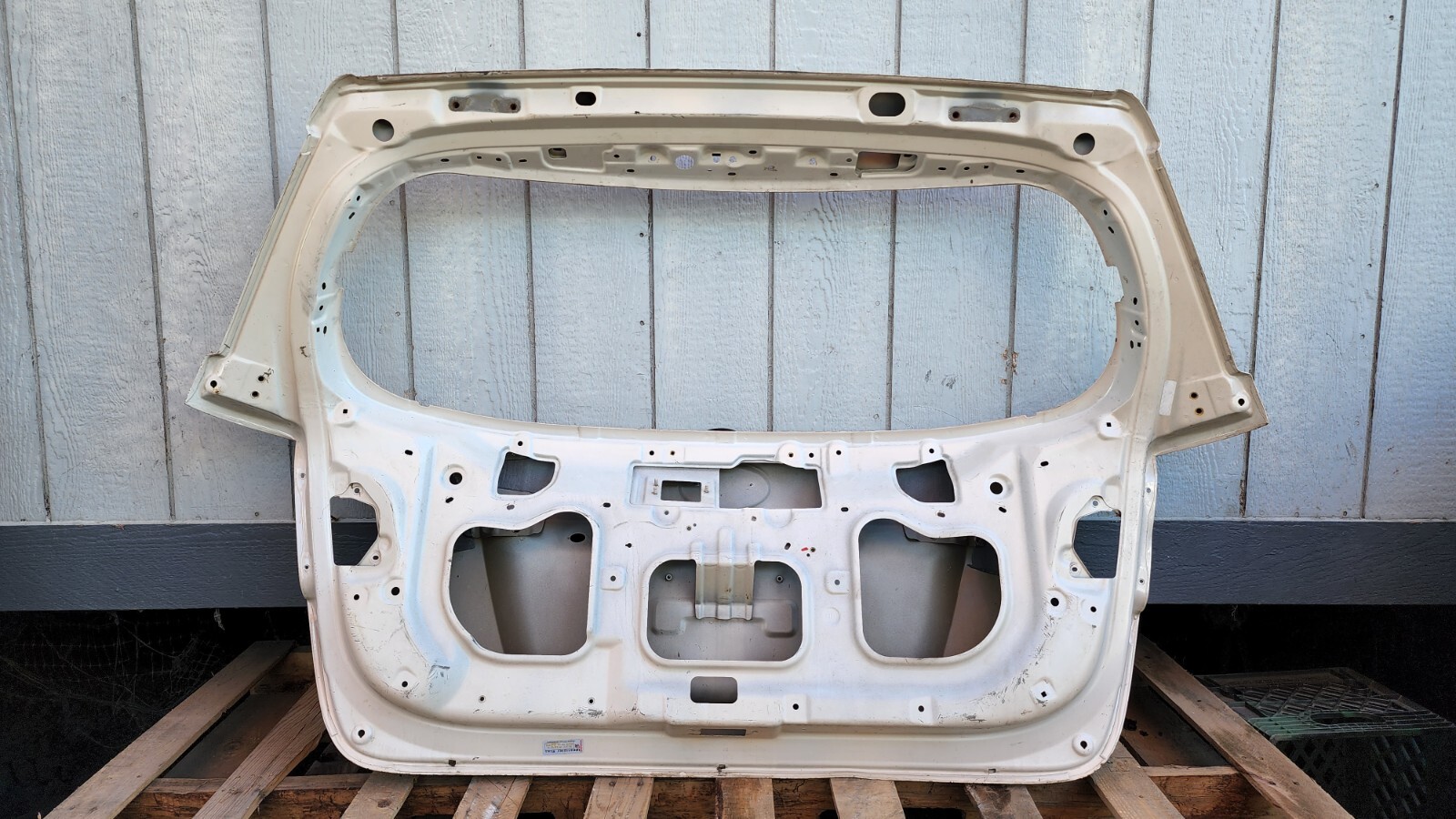 2011 2012 2013 KIA SORENTO REAR TAILGATE SHELL | eBay