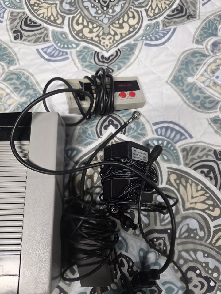 Nintendo NES Console for Parts Repair Only, No Picture | eBay