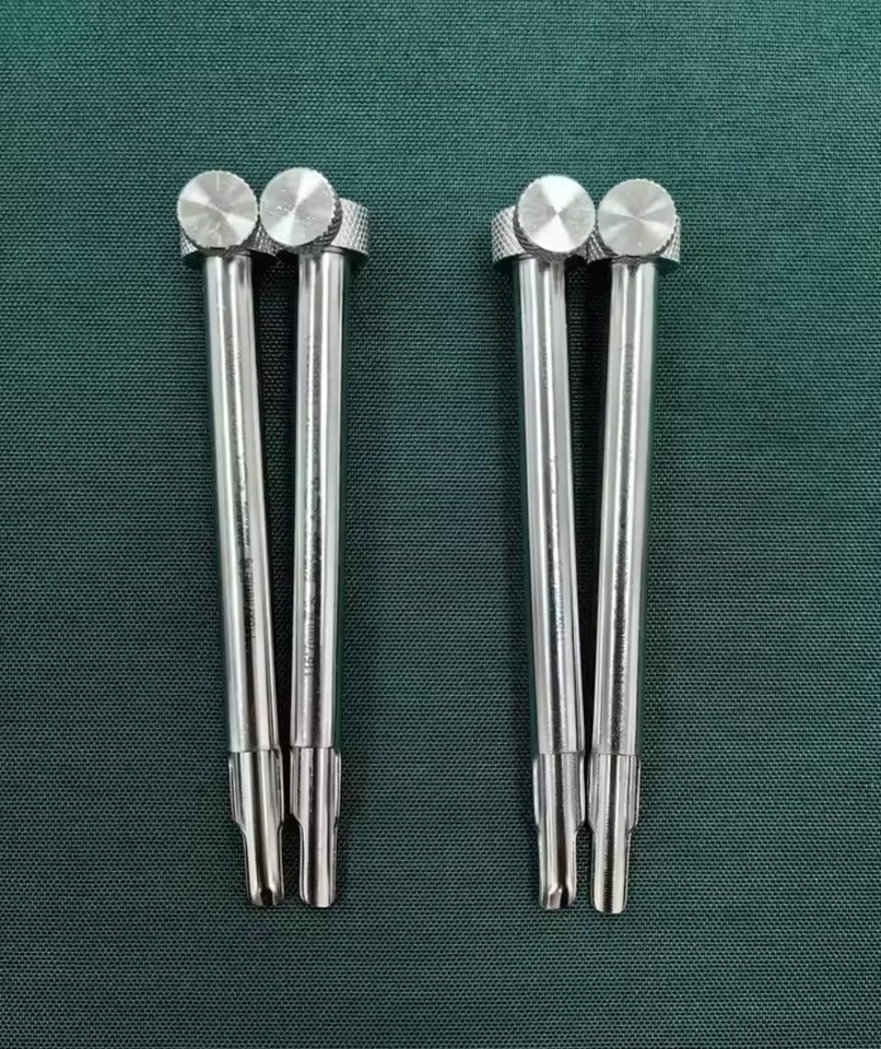4 Pcs Scope Retractors Set | Surgical Instruments For Endoscopic ...