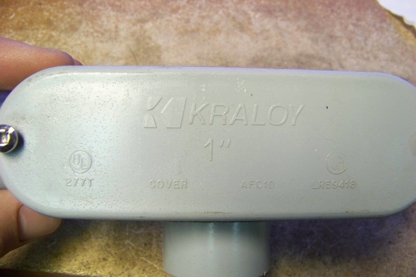 Kraloy 277T 1 Inch PVC Type T Conduit Body for sale online | eBay
