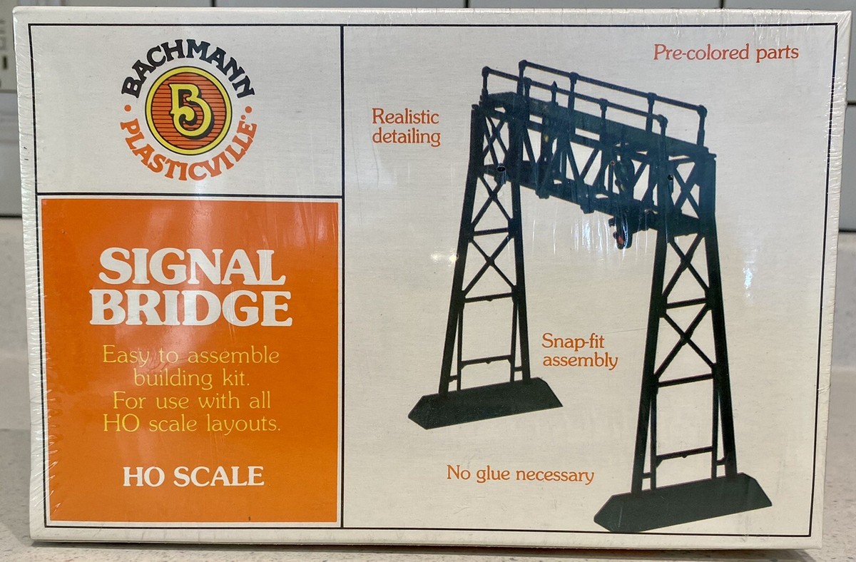 Bachmann G Scale Bridge BACHMANN PLASTICVILLE SIGNAL BRIDGE #2634 HO