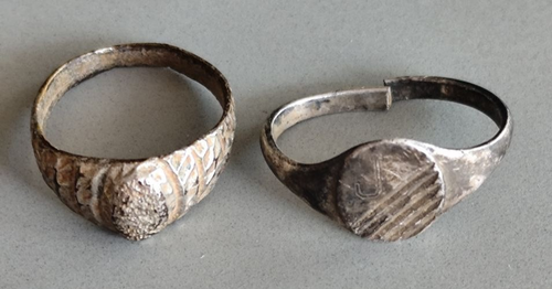 Metal detecting finds. Lot of 2 silver rings. | eBay
