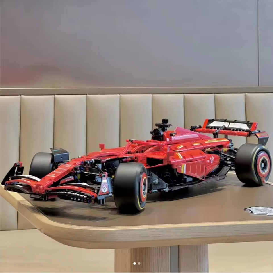 NEW 2024 1361 Pcs Technical F1 1:8 Ferrari SF-24 Building Blocks F1 ...