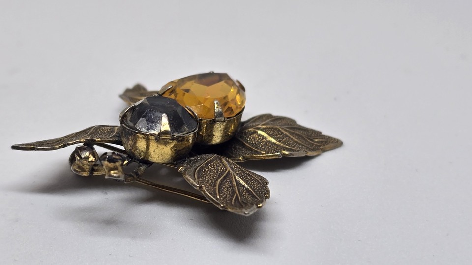 Original by Robert Vintage Bee Brooch Gold Tone Rhinestone Insect ...