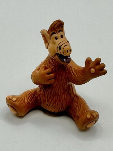 Vintage Alf 1.75" PVC Toy Figure Russ Alien Production Sitting w/ Hand ...