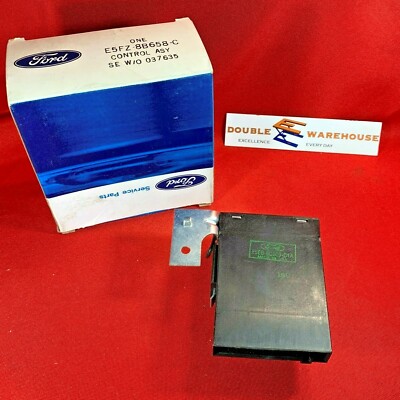 NOS OEM Ford E5FZ-8B658-C Engine Cooling Fan Motor Relay E5EB-8C609-C1A ...