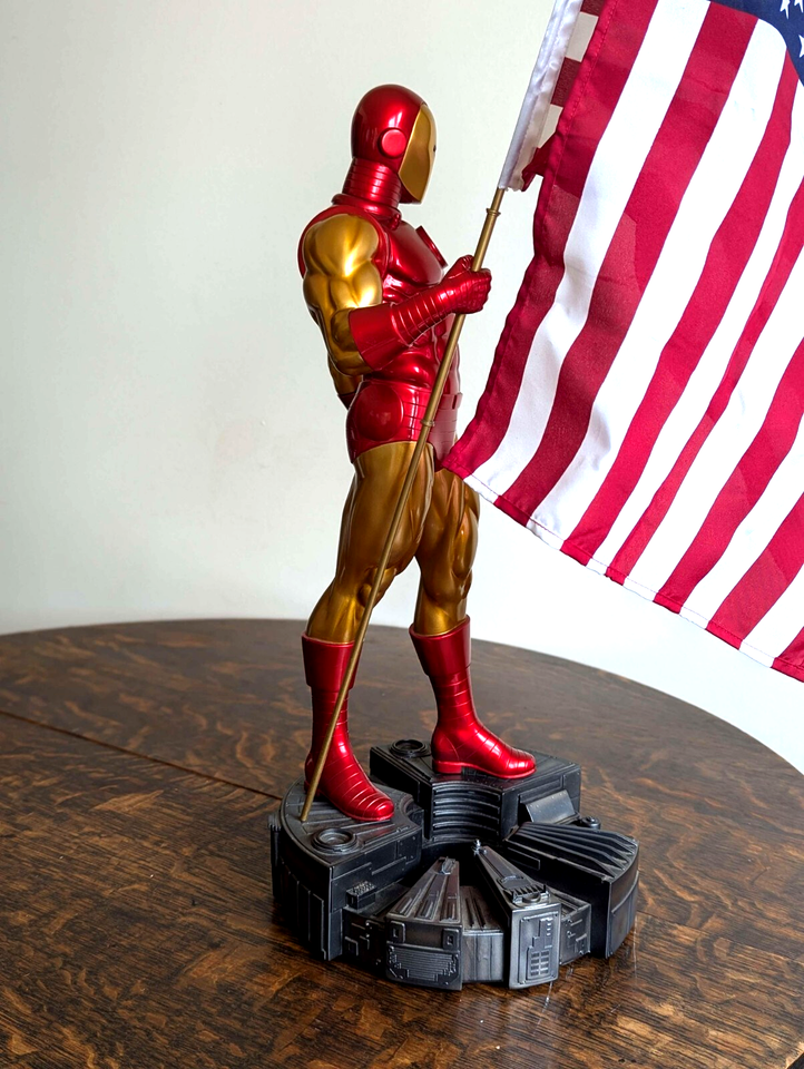 Sideshow Marvel Classic Iron Man Comiquette 1:4 Scale #81/1250 | eBay