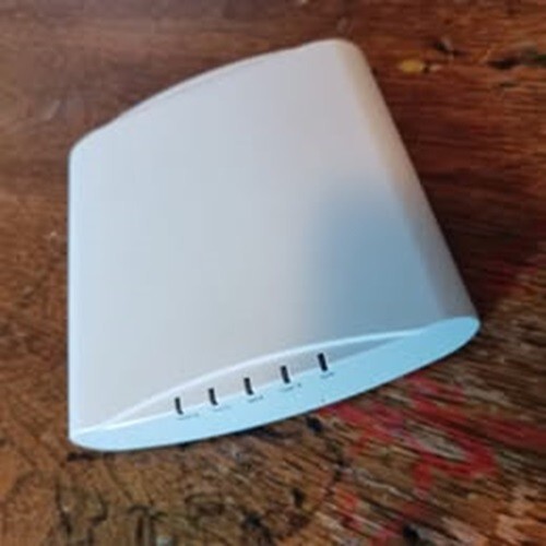 Combo of 3 Ruckus Wireless ZoneFlex R310 Unleashed Indoor Access Point ...