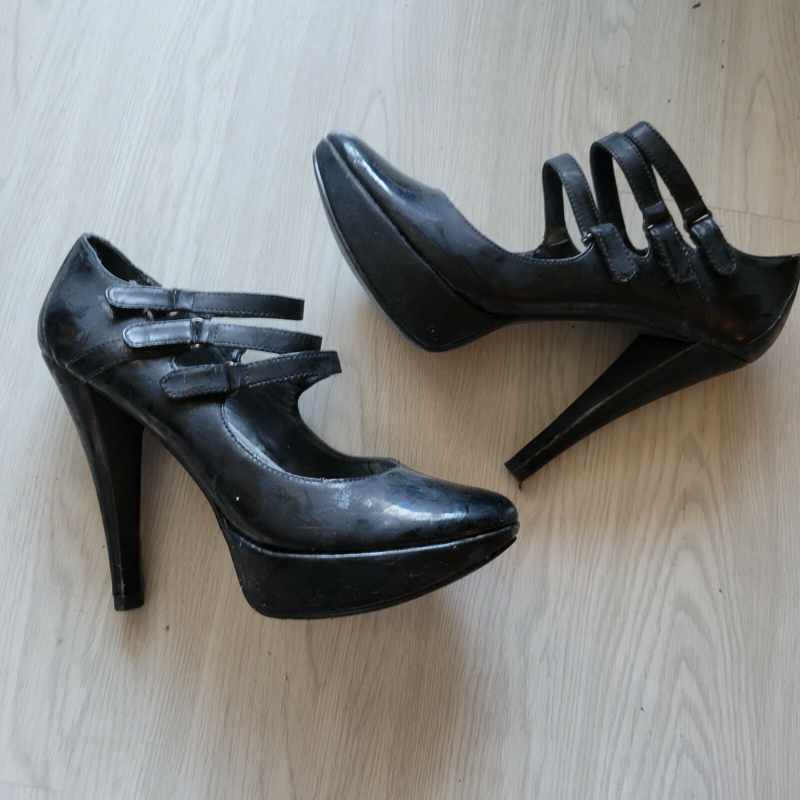 Colin Stuart Black Strappy Platform High Heels 4 Inches Women's Size 8. ...