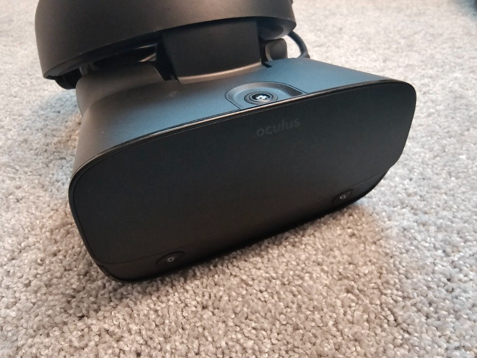 Rift S VR Headset for PC Lightly Used - Includes Everything & Travel ...