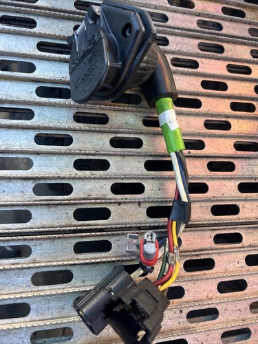 Phillips Sta-Dry SAE J560b -7 Way Wire Insertion Socket White Plugs | eBay